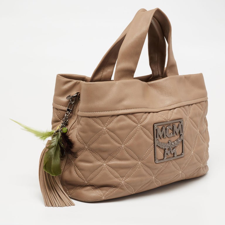 MCM Beige Essential Quilted Leather Logo Tote For Sale at 1stDibs