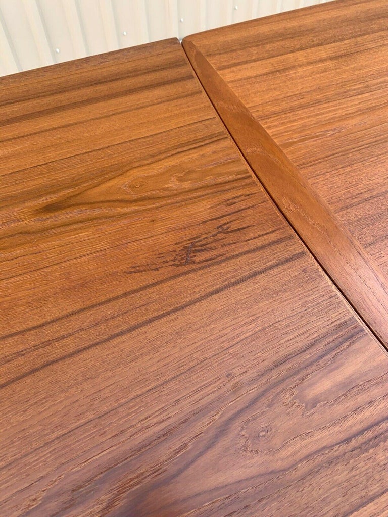 MCM Danish Mid-Century Modern Povl Dinesen Teak Expandable Dining Table ...