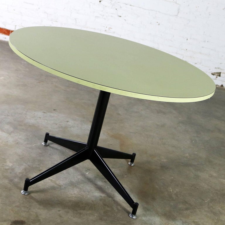 MCM Round Laminate Top Dining Table Steel Pedestal Base Style of Paul ...