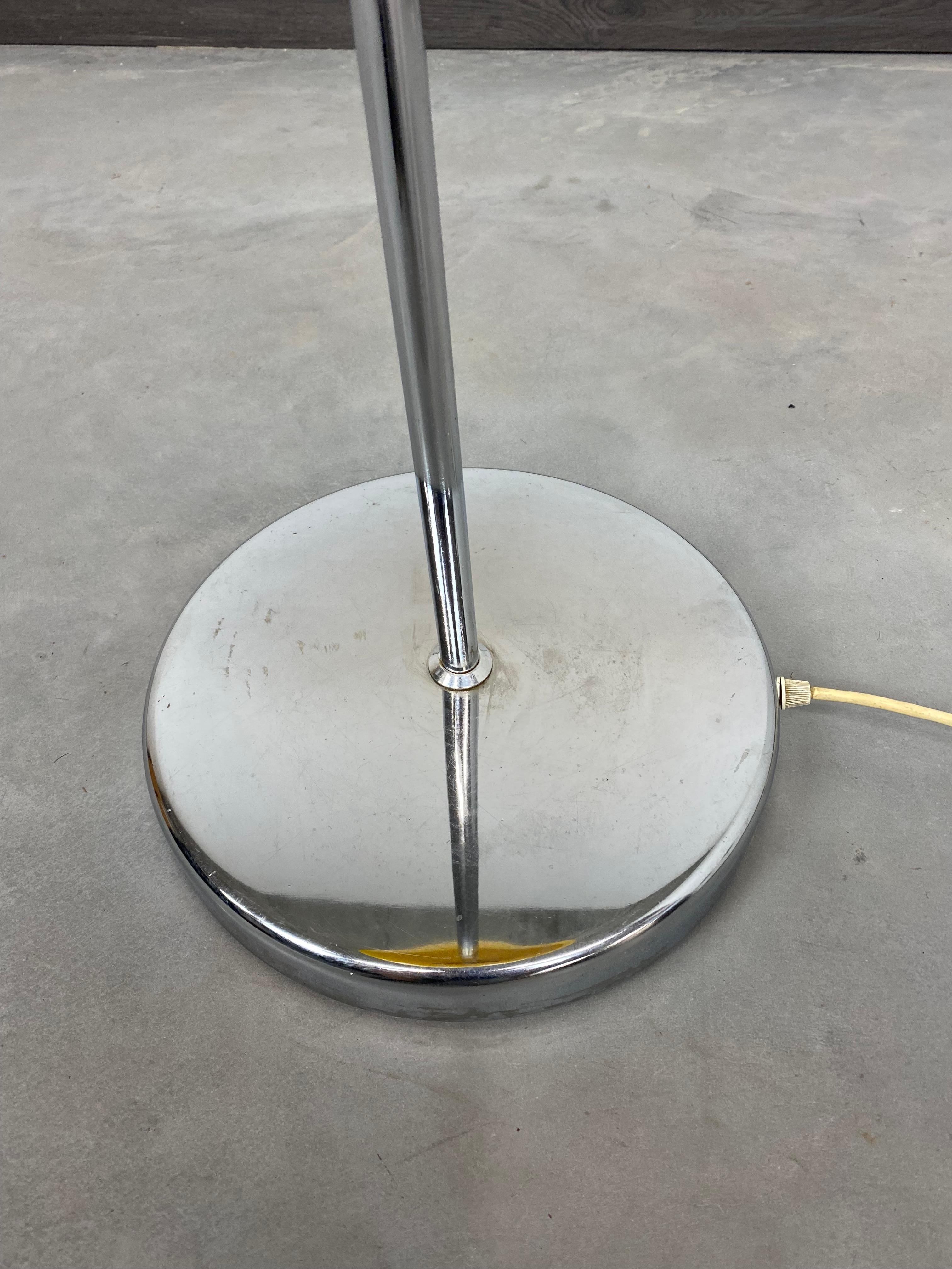 Meblo floor lamp by Harvey Guzzini at 1stDibs | meblo lamp