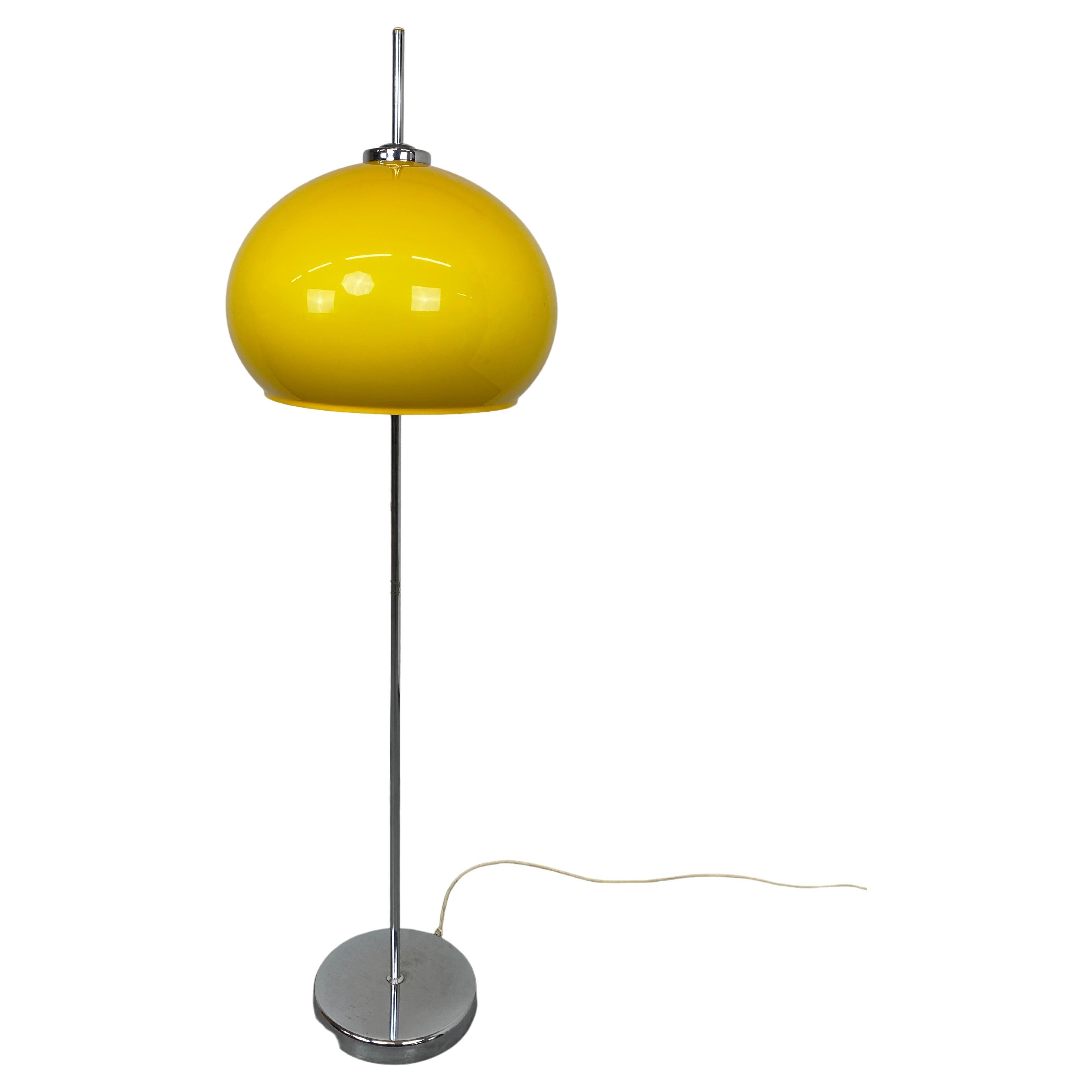 Meblo floor lamp by Harvey Guzzini at 1stDibs | meblo lamp