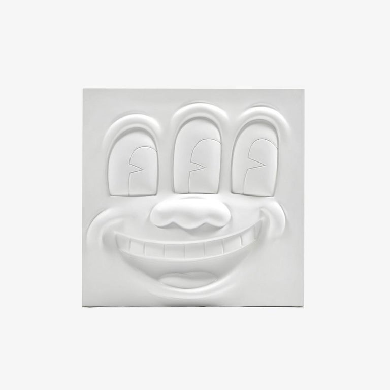 Medicom Toy - Three Eyed Smiling Face – White For Sale at 1stDibs