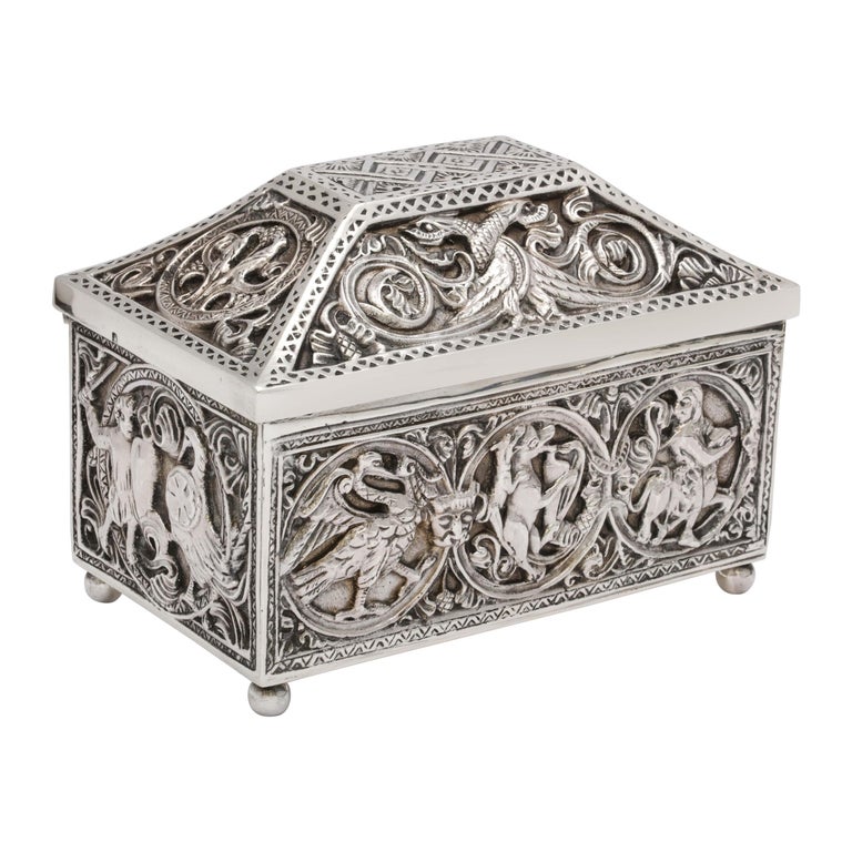 Medieval-Style Sterling Silver '.950' Footed Jewelry Box with Hinged ...