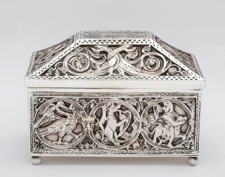 Medieval-Style Sterling Silver '.950' Footed Jewelry Box with Hinged ...