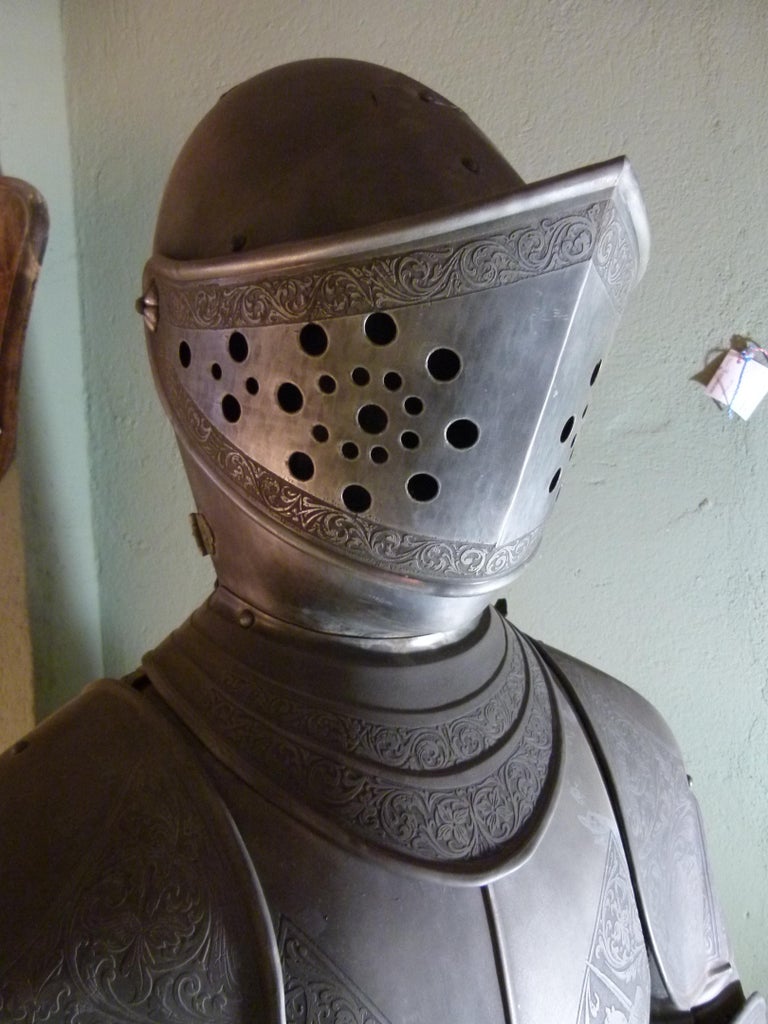 Medieval Suit of Armor Reproduction with Sword, Medieval Knights Style ...