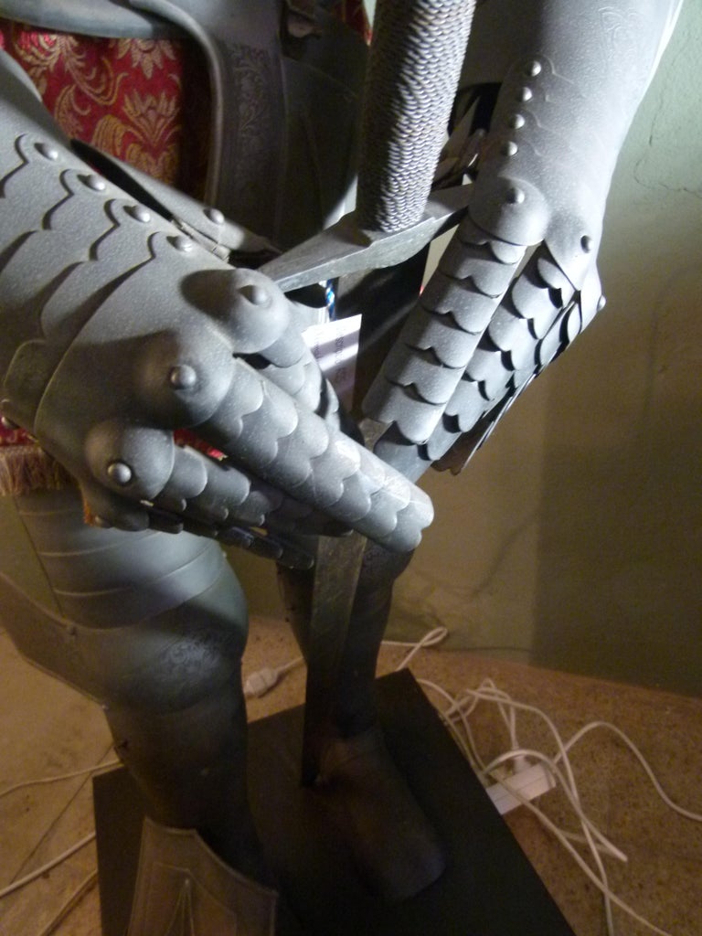 Medieval Suit of Armor Reproduction with Sword, Medieval Knights Style ...