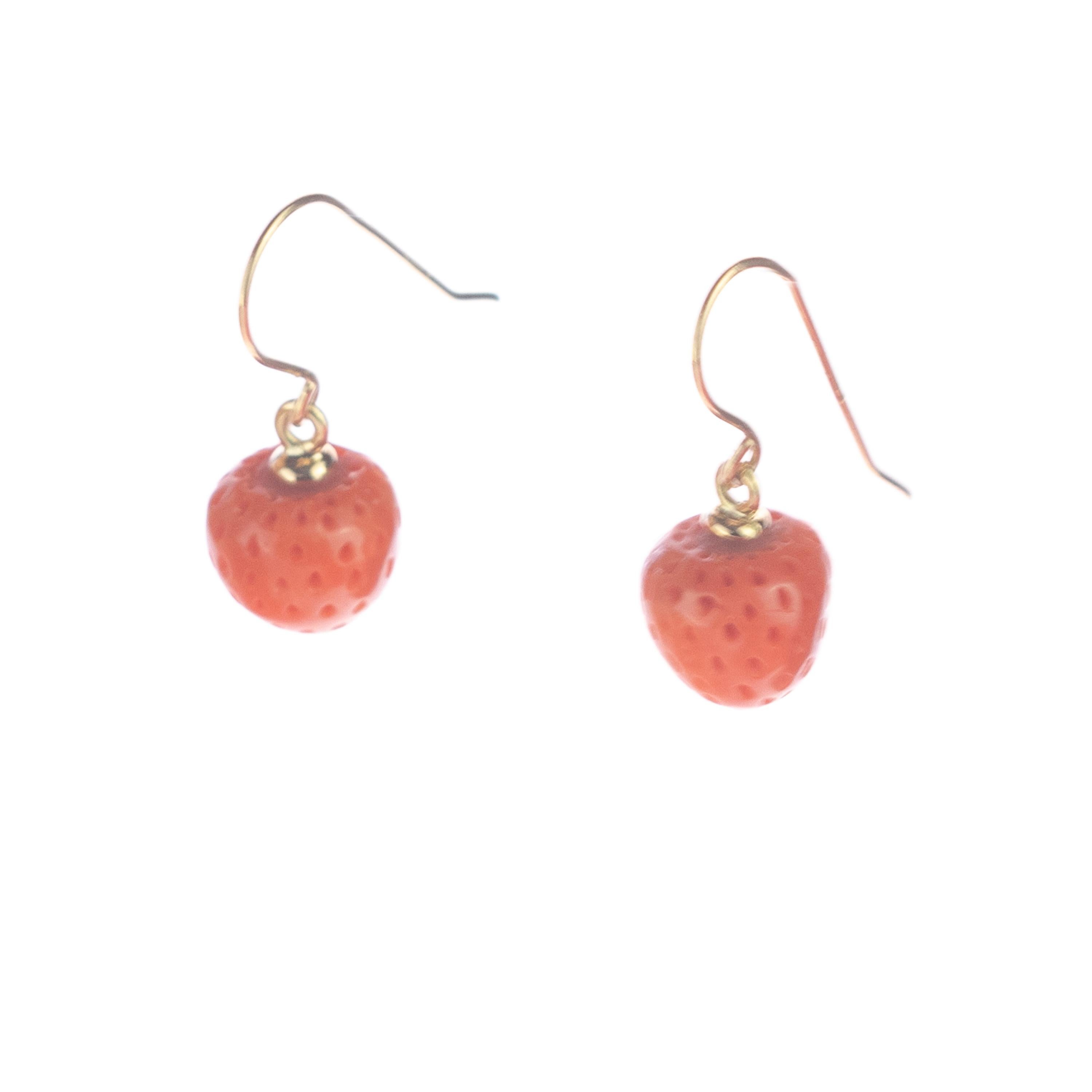 Mediterranean Coral Strawberry Apple 18 Karat Gold Drop Cocktail Chic ...
