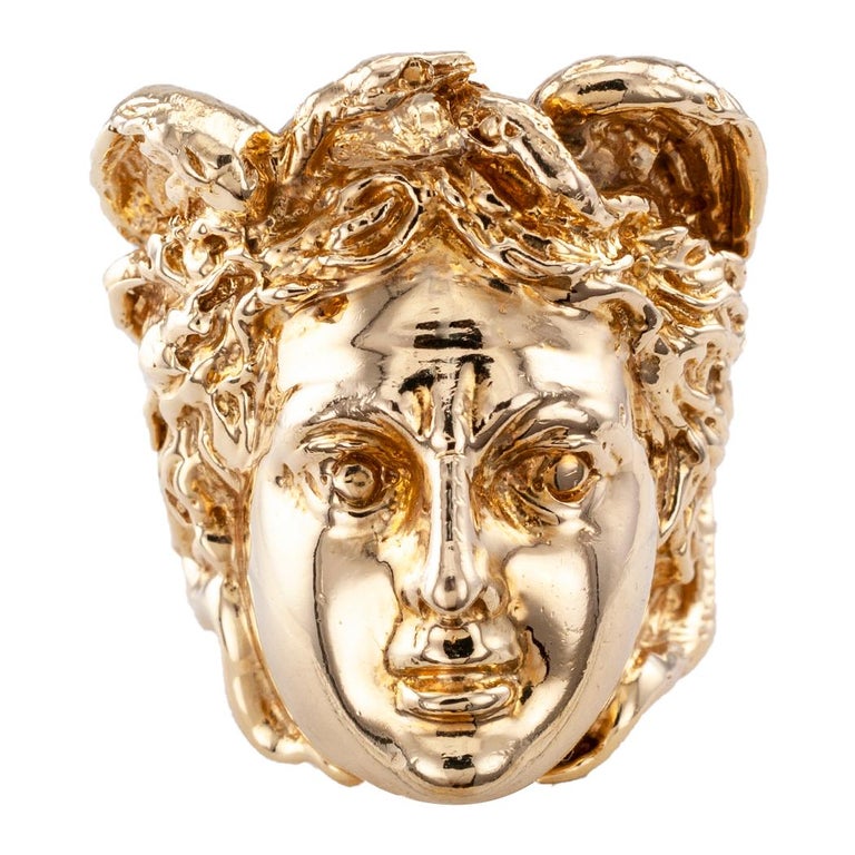 Medusa Head Figural Gold Ring at 1stDibs