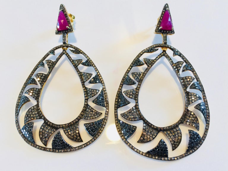 6.22 carats Champagne Black Diamonds Interlocking Claw Meghna Jewels ...