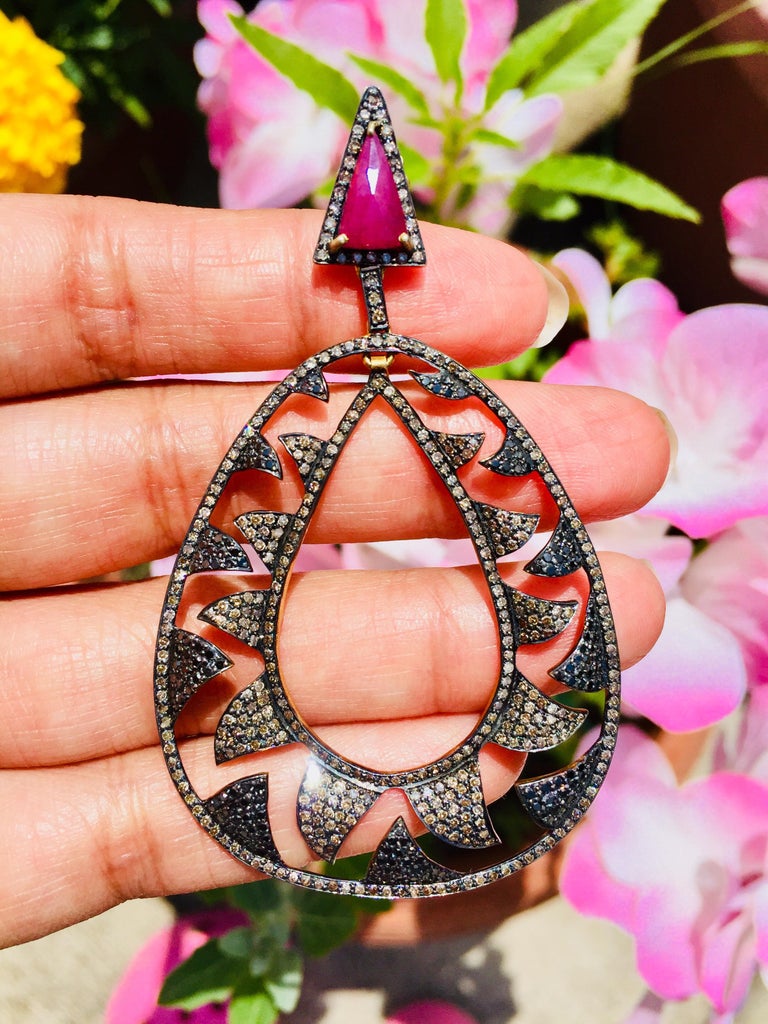 6.22 carats Champagne Black Diamonds Interlocking Claw Meghna Jewels ...