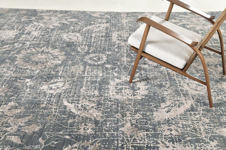 Mehraban Transitional Design Rug Mezzo Carino For Sale at 1stDibs