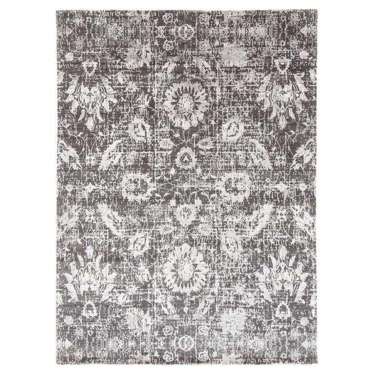 Mehraban Transitional Design Rug Mezzo Carino For Sale at 1stDibs