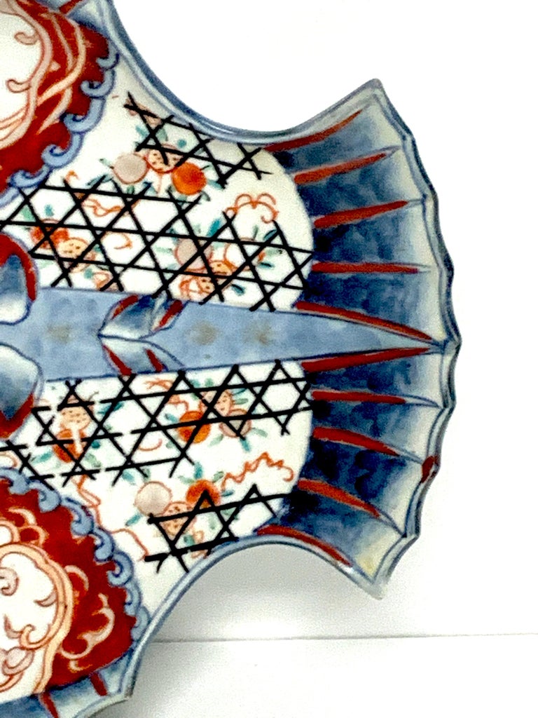Meiji Imari Fish Plate I For Sale at 1stDibs