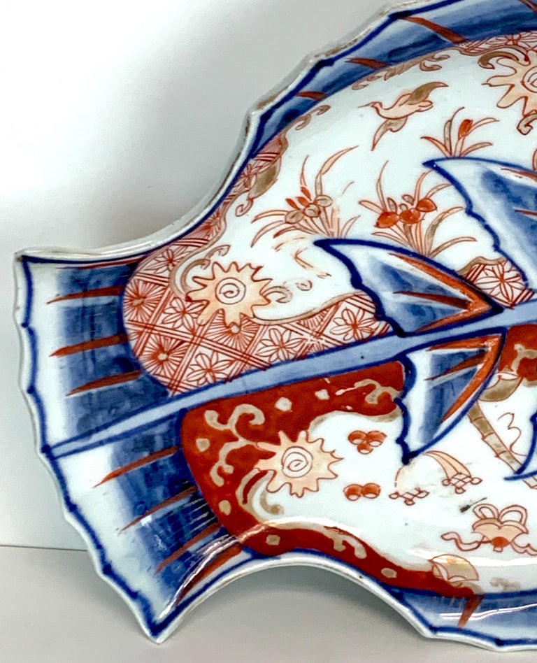 Meiji Imari Fish Plate II For Sale at 1stDibs