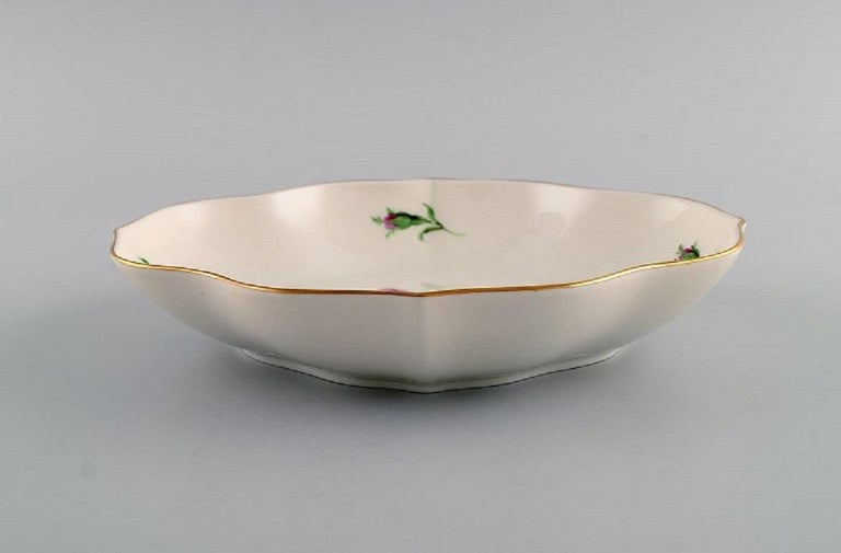 Meissen Pink Rose Bowl in Hand-Painted Porcelain with Gold Edge, Early ...