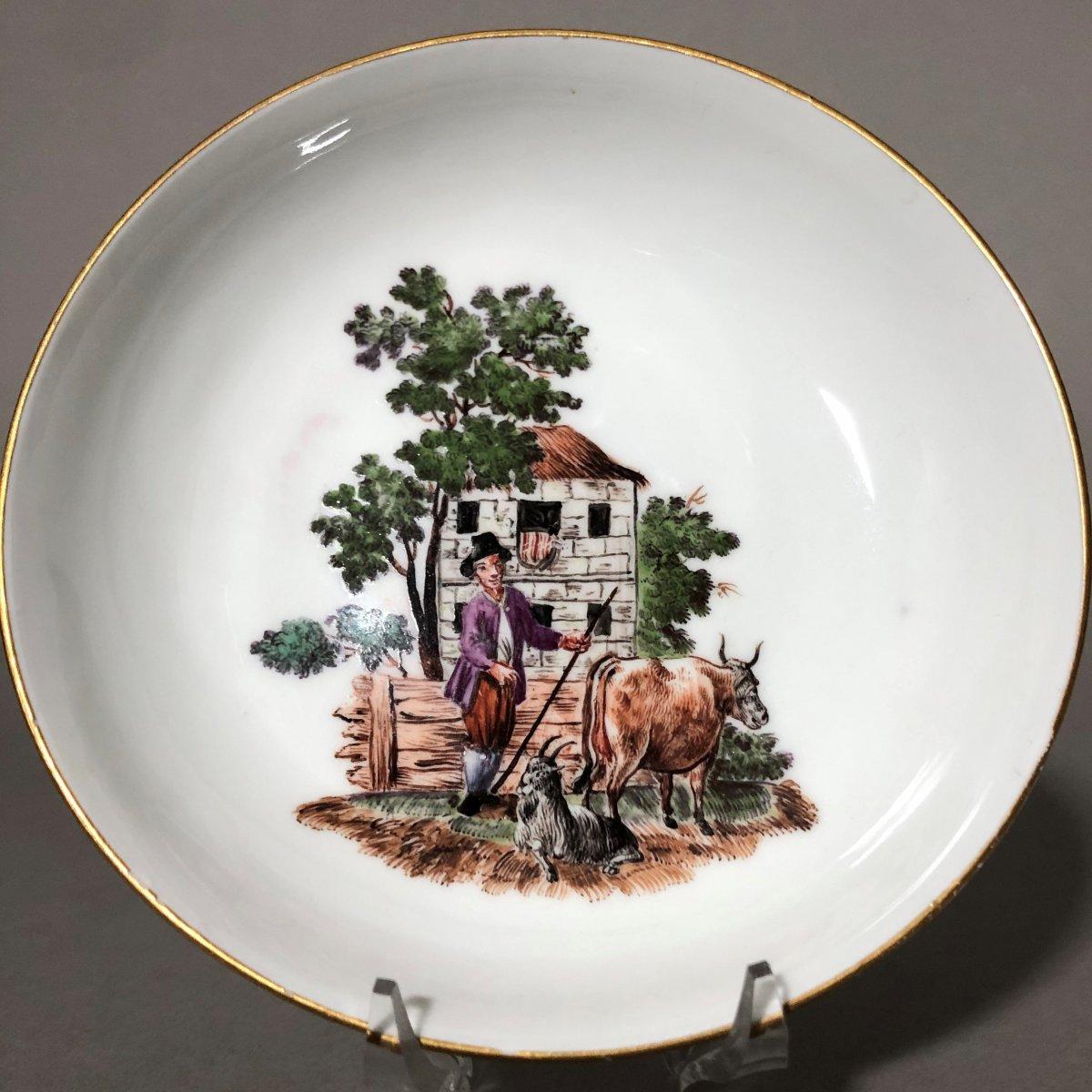 Meissen Porcelain Cup, 18th Century For Sale at 1stDibs