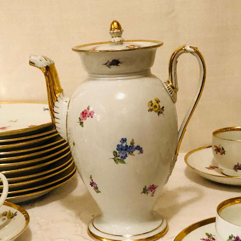 Meissen Streublumen Tea Set for 10 with Cups and Saucers, Cake Plates ...