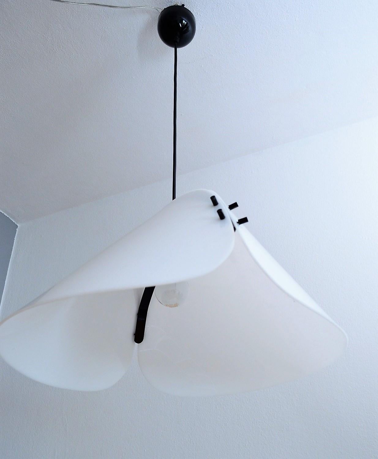 Melilla Pendant Lamp by Vico Magistretti in Plexiglass, Made in Italy ...