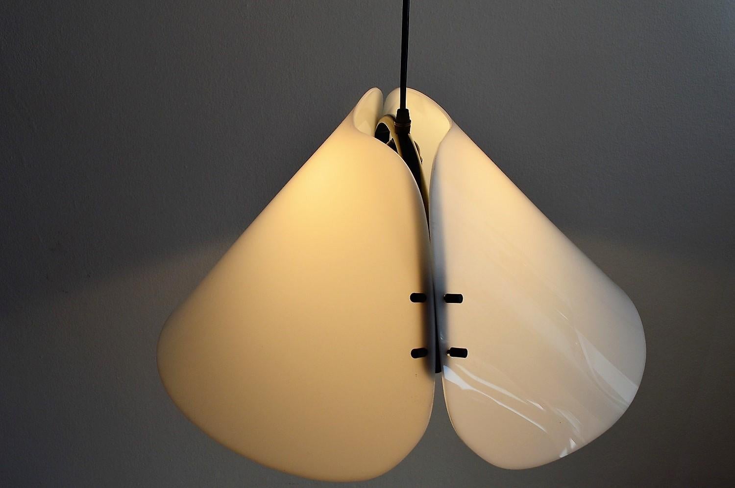 Melilla Pendant Lamp by Vico Magistretti in Plexiglass, Made in Italy ...