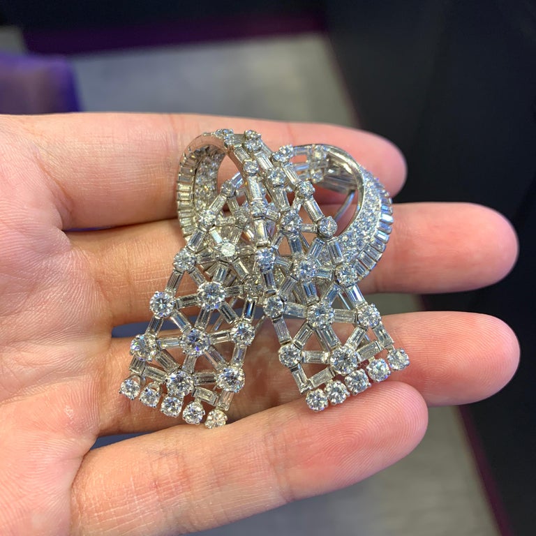 Mellerio Paris Double Clip Bow Brooch For Sale at 1stDibs