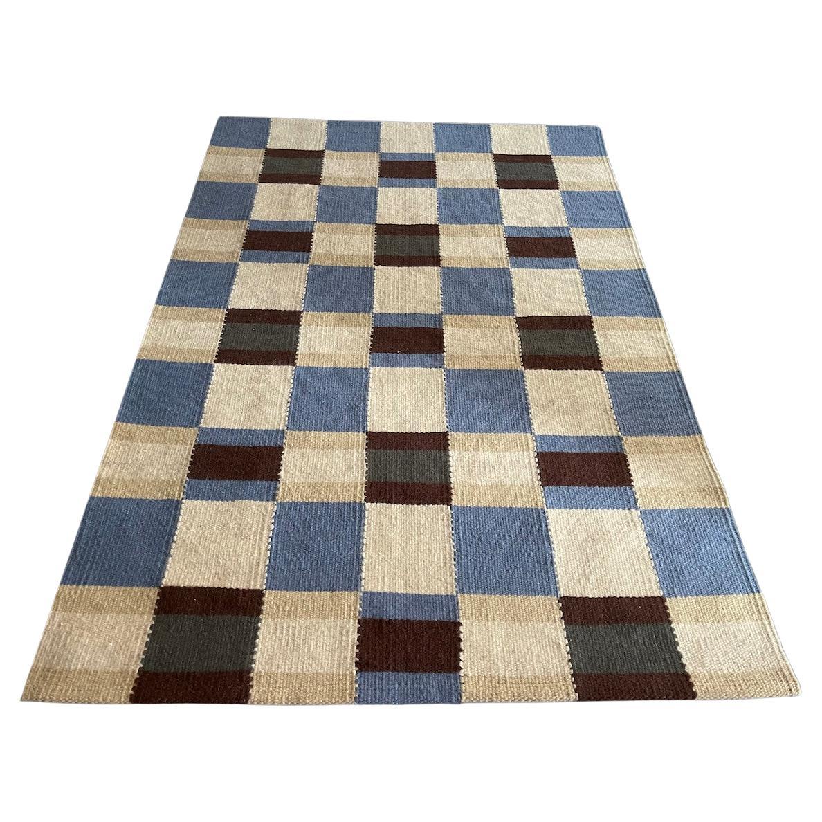 Design ID 3684 For Sale at 1stDibs