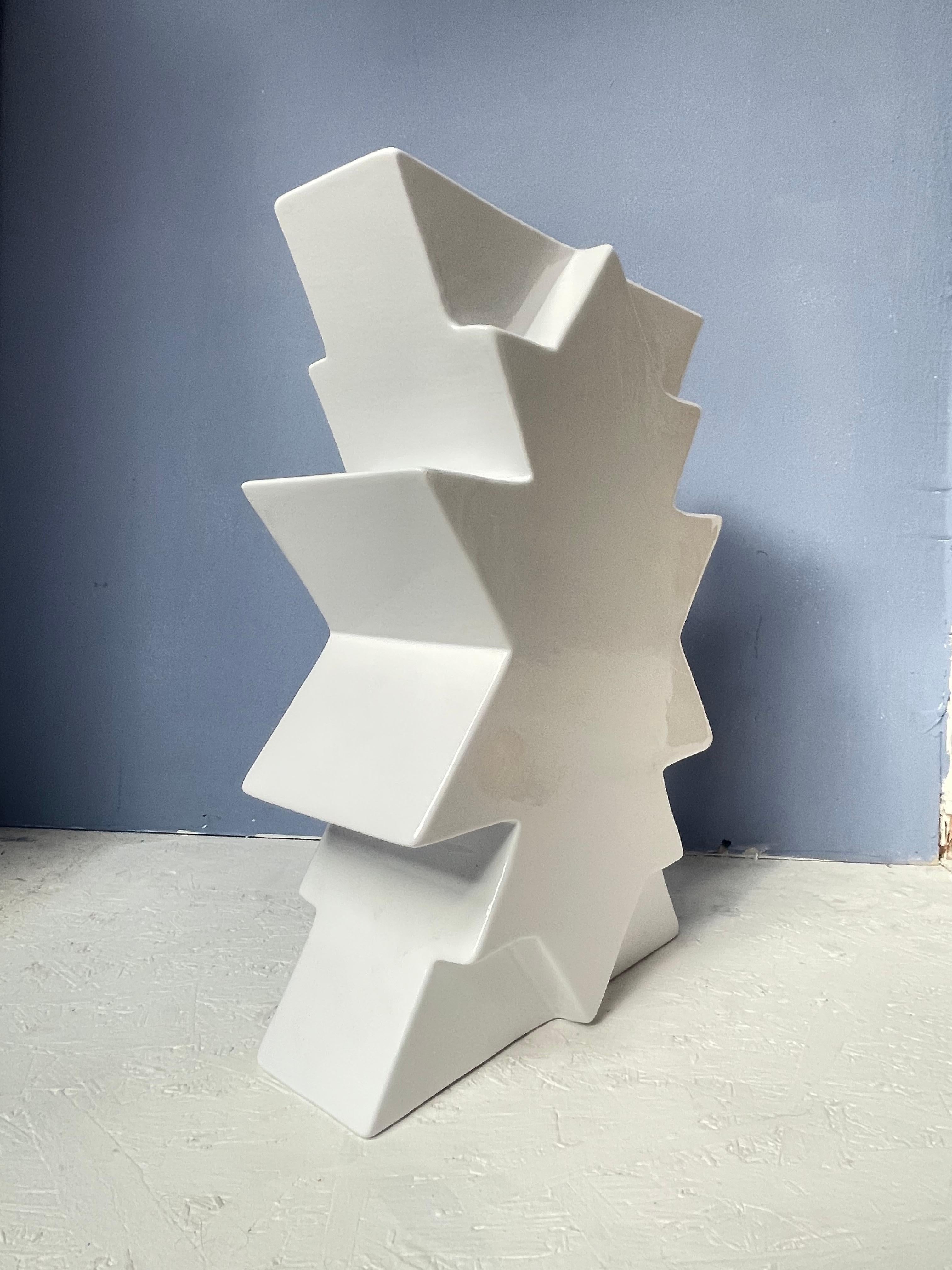 Memphis Milano Vase Ilios by Luciano Florio Paccagnella, 1990s For Sale ...