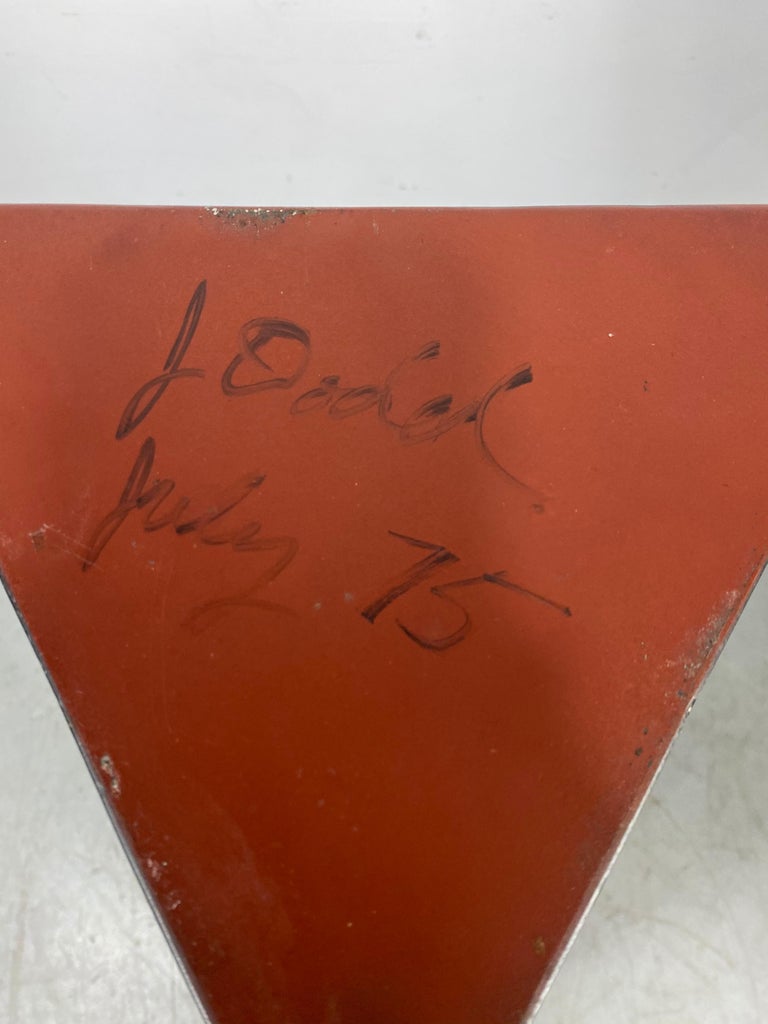 Memphis Style Abstract Free-Standing Welded Steel Sculpture by Jerry ...