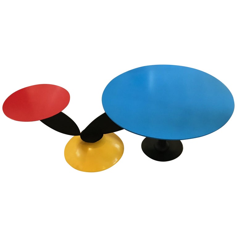 Memphis Style Coffee Table at 1stDibs | memphis coffee table