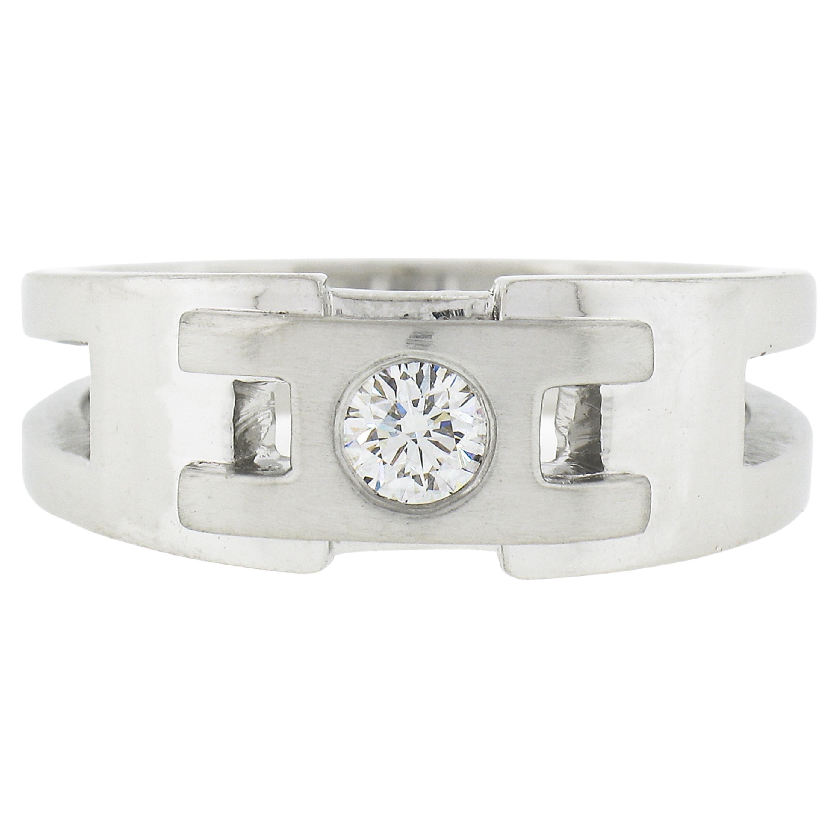 Men's Platinum 0.32ct Round Diamond Solitaire Brushed and Polished ...