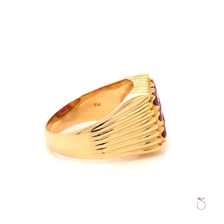 Men's Red Ruby Pinky Ring in 18 Karat Yellow Gold. 1.35 Carat For Sale ...