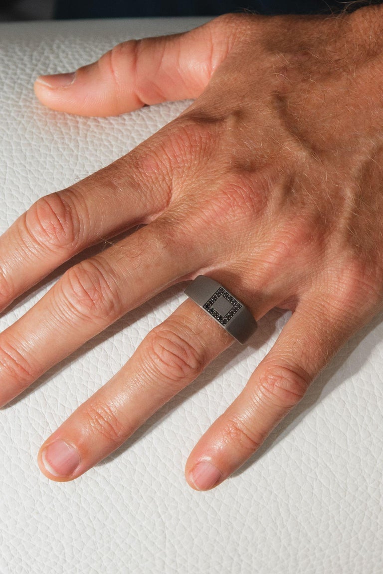 Men's Titanium 18 Karat Rose Gold Round Black Diamond Signet Ring For ...