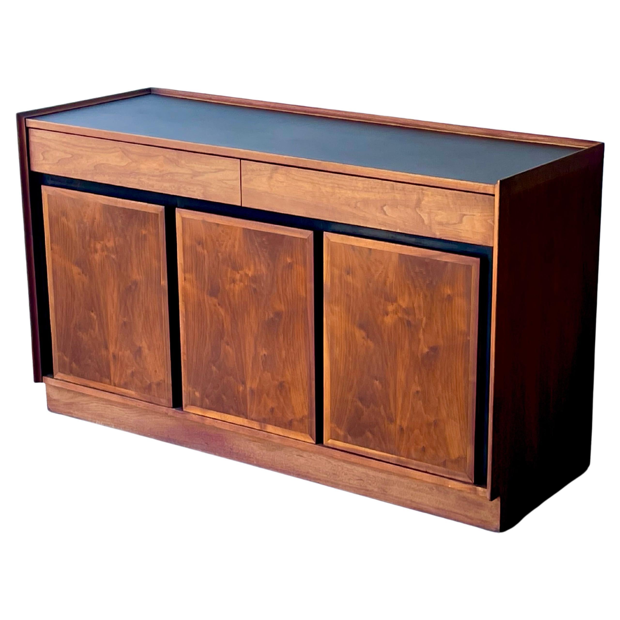 Sligh Mid-Century Modern Walnut Sideboard Credenza with Bookcase Hutch ...