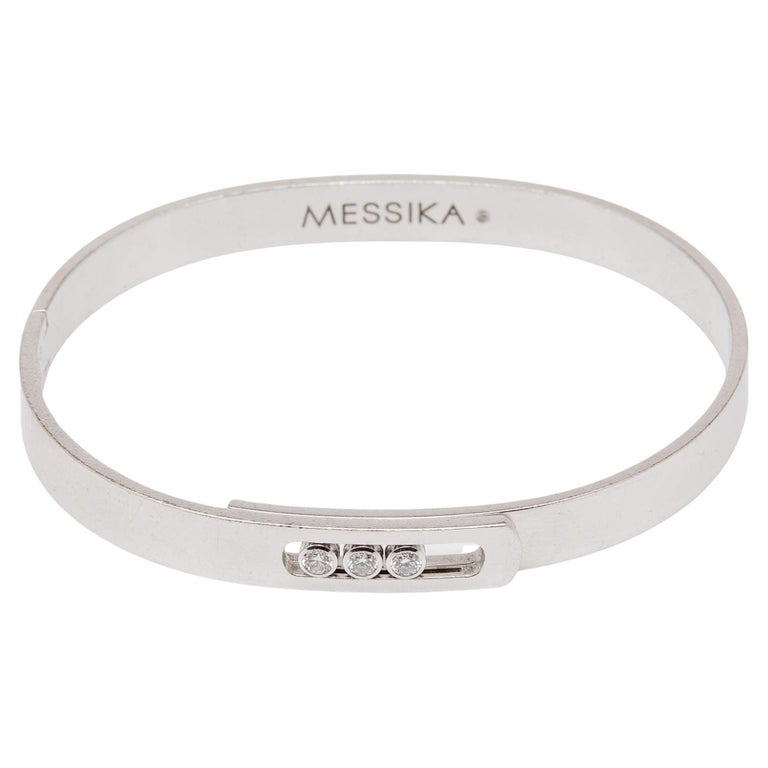Messika Move Noa Diamonds 18k White Gold Bangle Bracelet For Sale at 1stDibs
