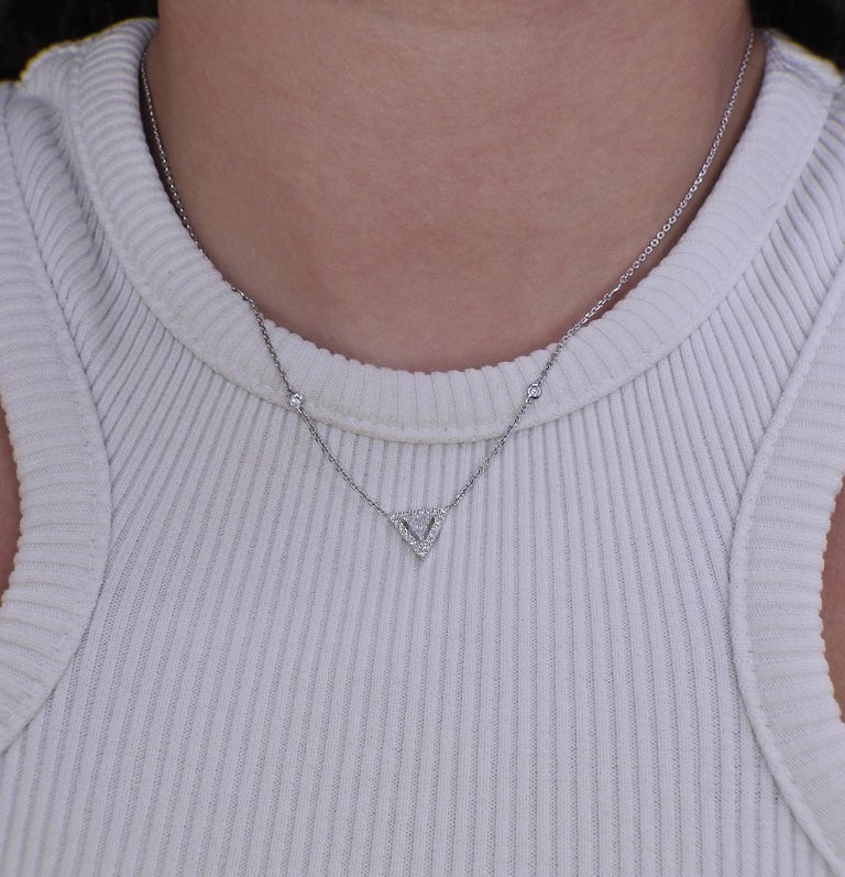 Messika Thea Gold Diamond Pendant Necklace For Sale at 1stDibs