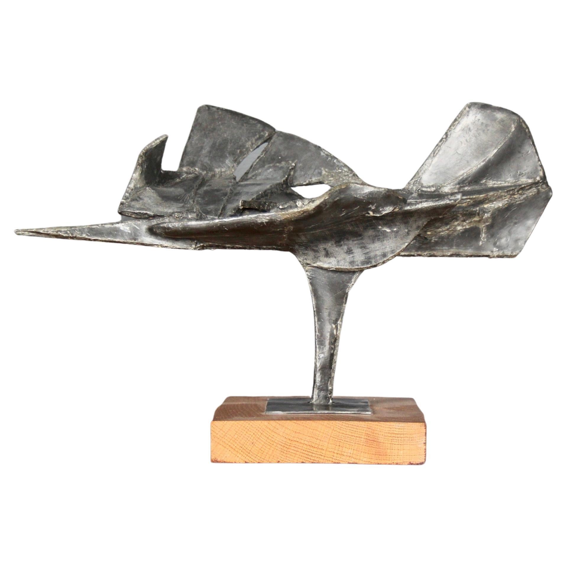 Abstract Metal Sculpture For Sale at 1stDibs