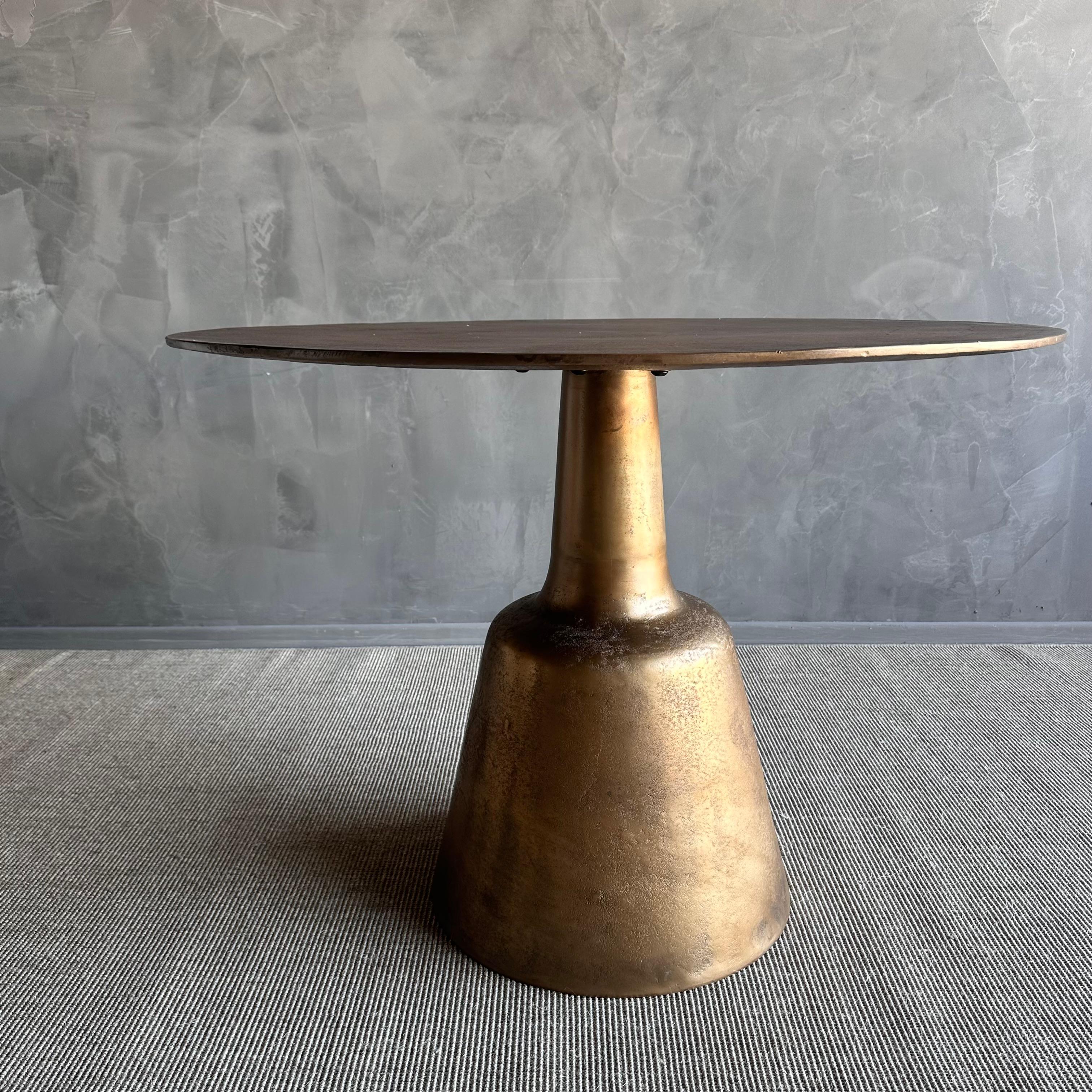 Metal Round Dining Table in Aged Brass Patina For Sale at 1stDibs