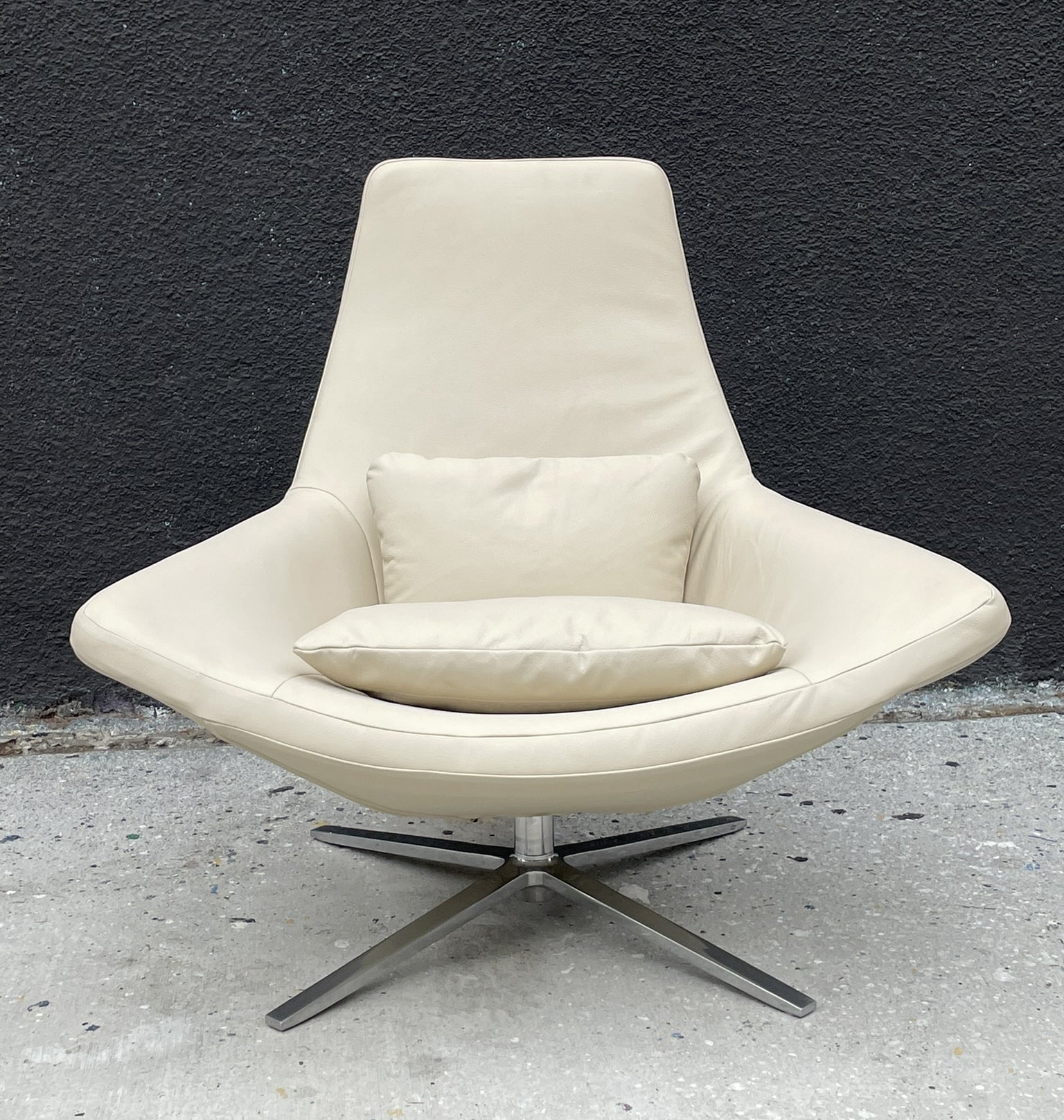 "Metropolitan" Armchair by Jeffrey Bernett for B&B Italia For Sale at ...