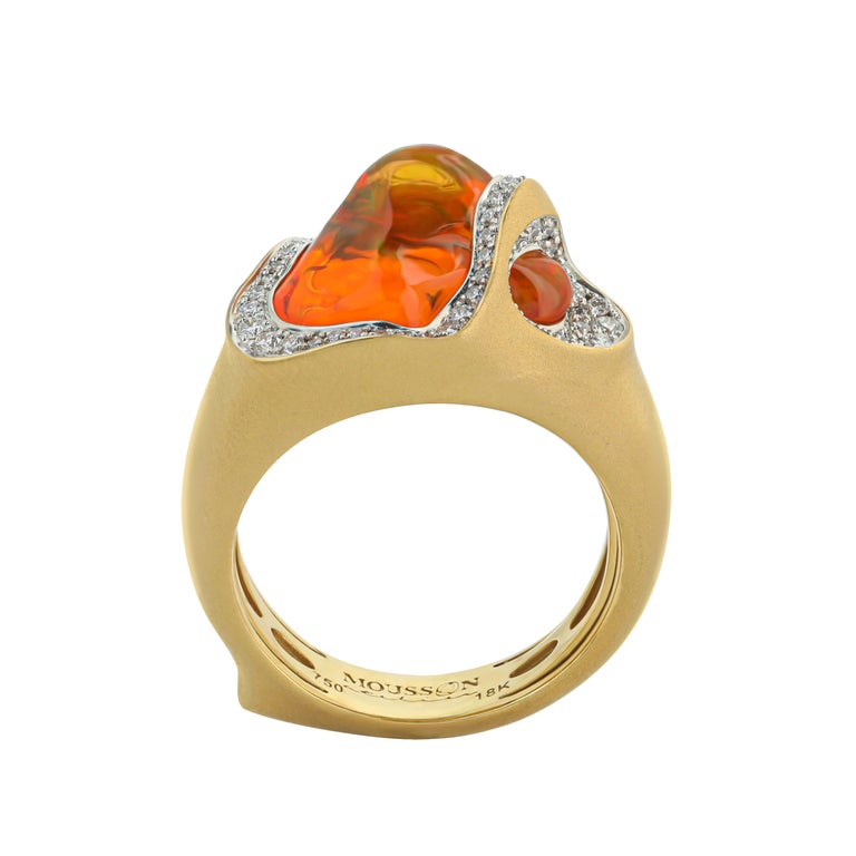 Mexican Opal 4.12 Carat Diamonds One of a Kind 18 Karat Yellow Gold ...