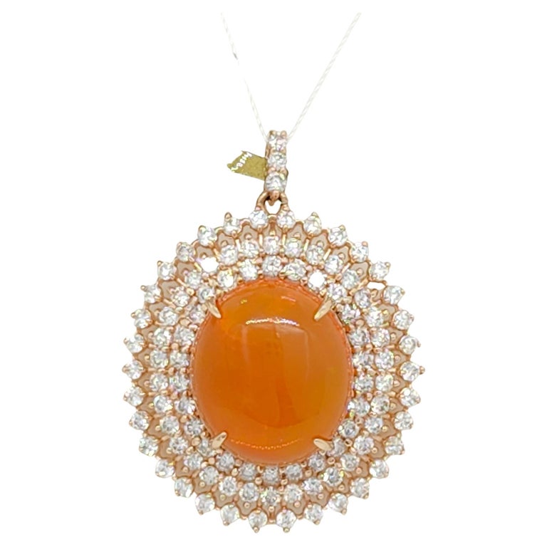 Pendentif mexicain en or rose 18 carats, opale et diamant blanc sur 1stDibs