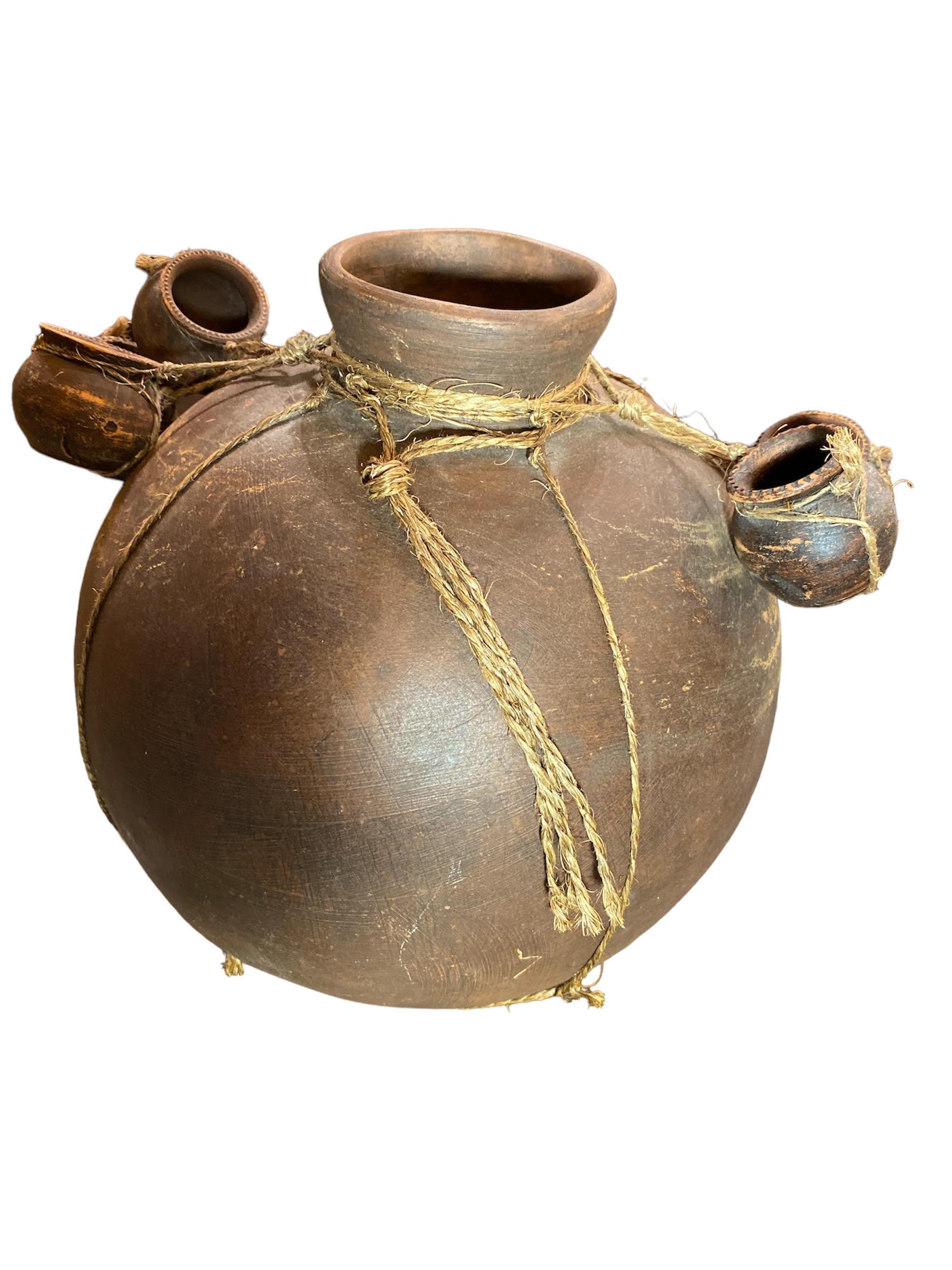 Mexican Pottery Tarahumara Indian Water Jug Pot For Sale at 1stDibs