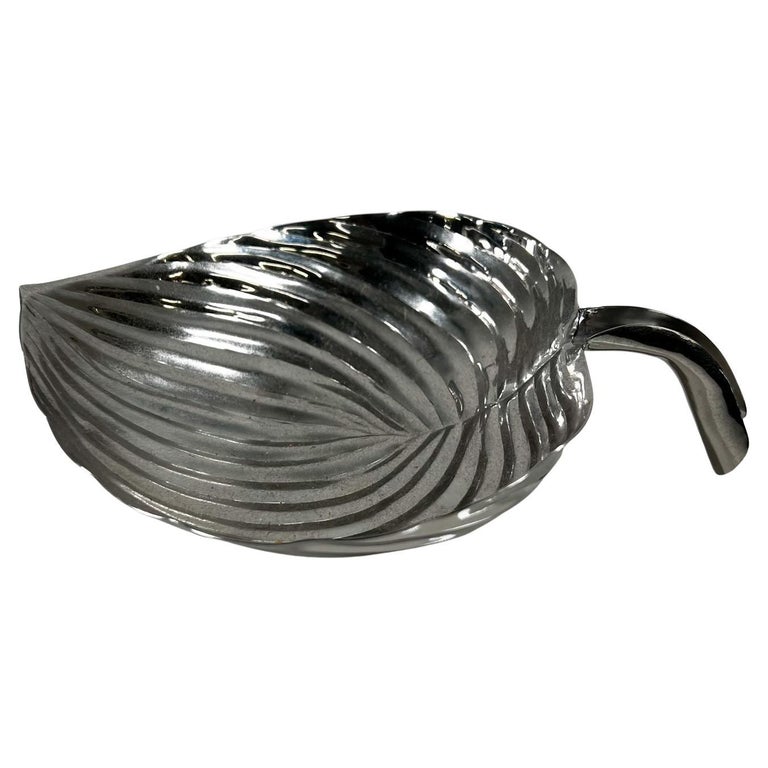 Michael Aram Polished Silver Leaf Decorative Candy Dish For Sale at 1stDibs