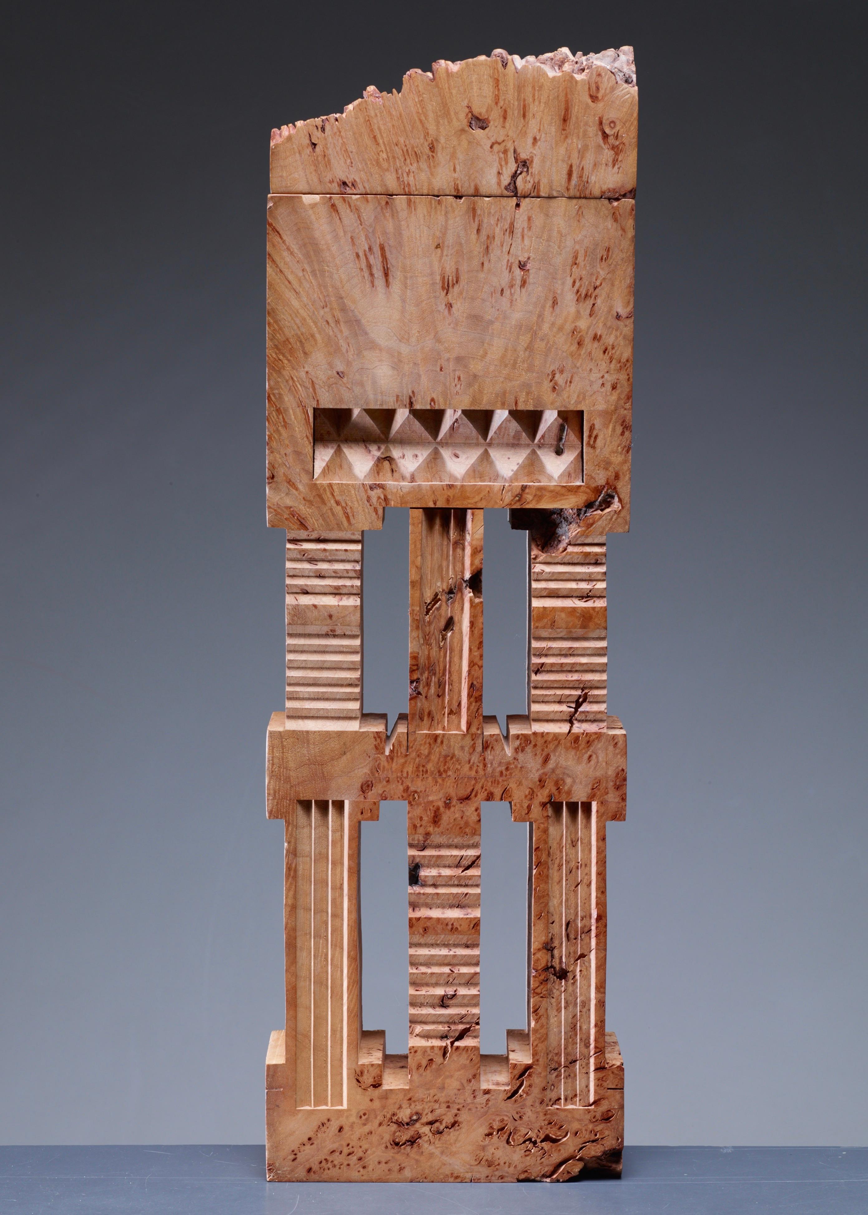 Michael Elkan Sculptural Maple Burl Box, USA, 1980s For Sale at 1stDibs