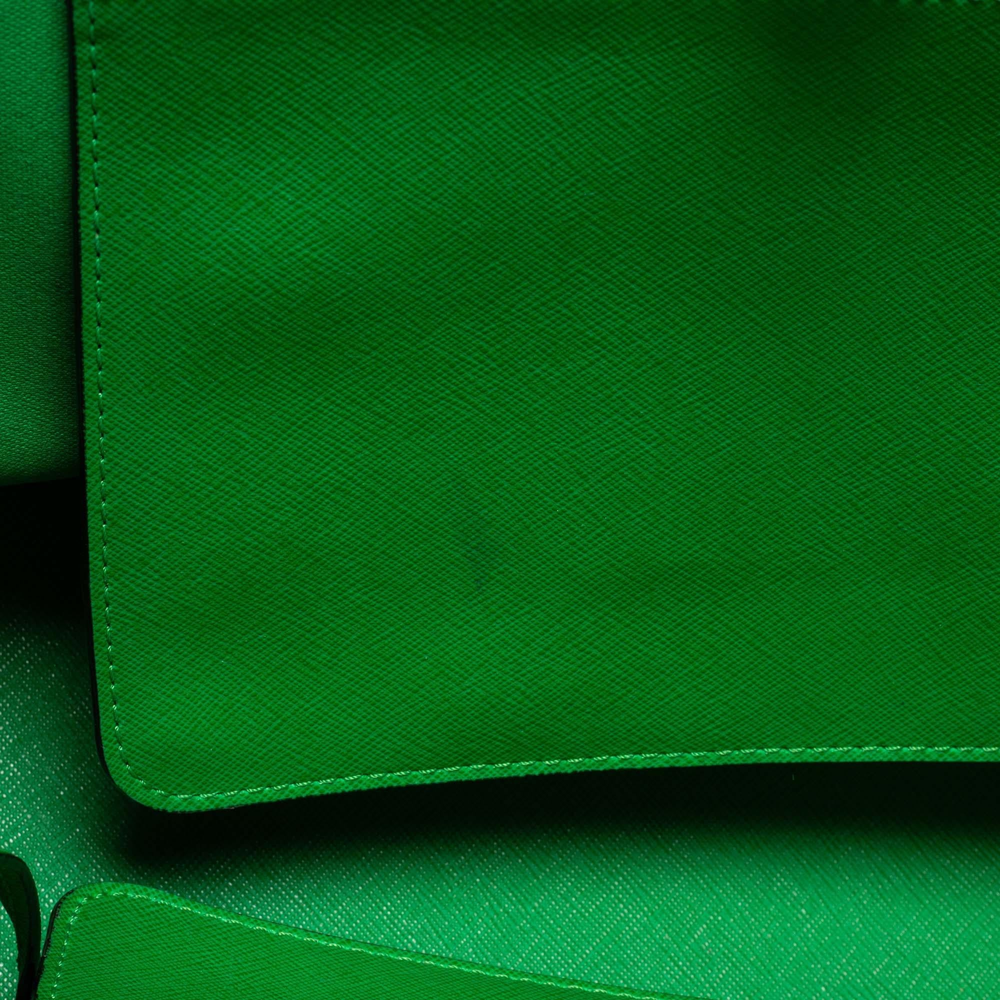 Michael Kors Green Leather Small Jet Set Travel Tote For Sale at 1stDibs