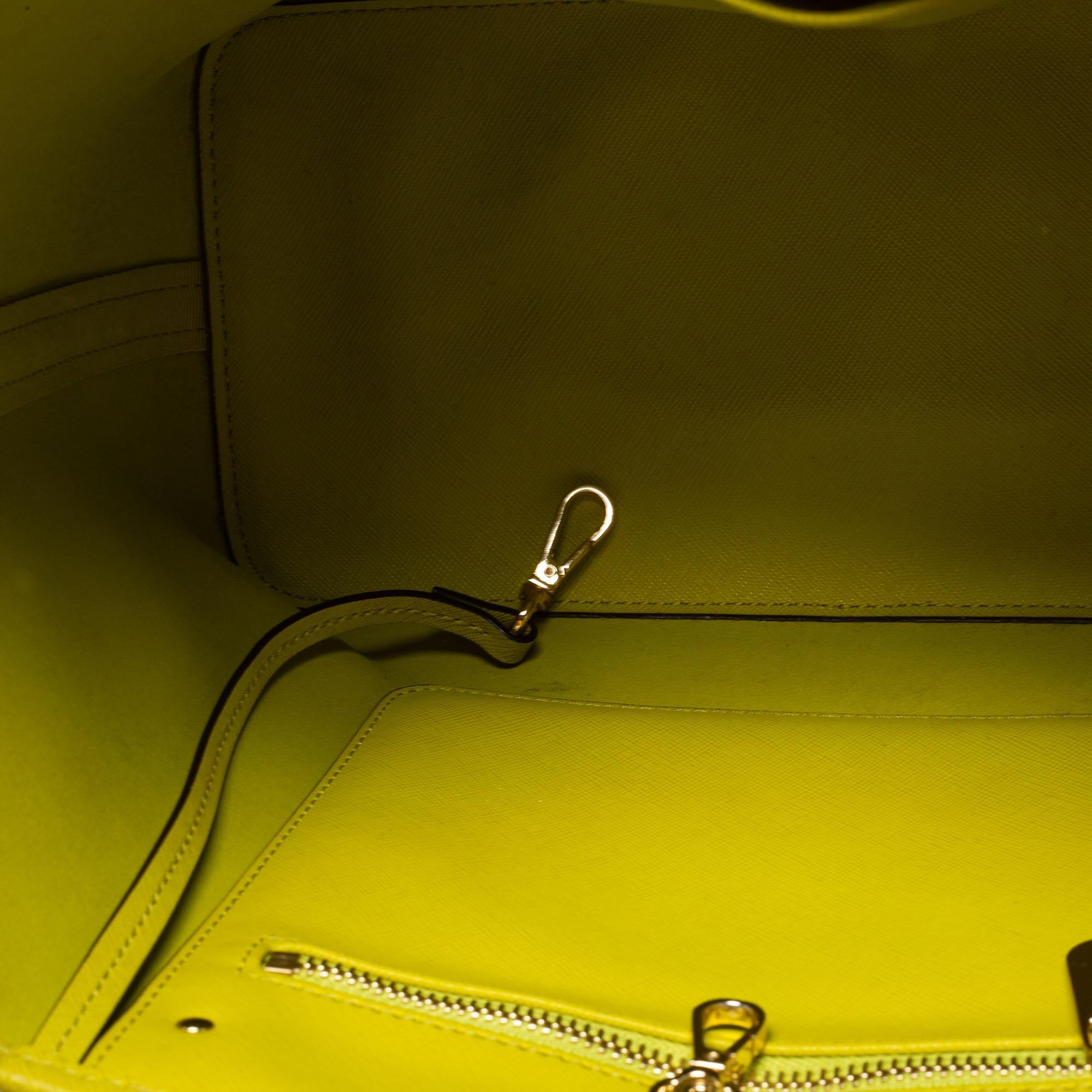 Michael Kors Neon Green Leather Small Jet Set Travel Tote at 1stDibs ...