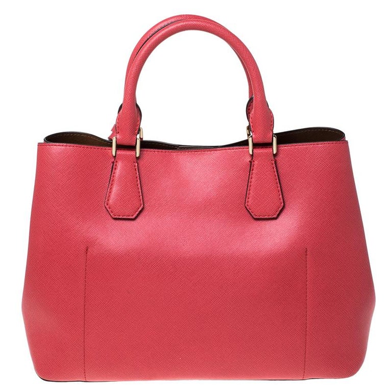 Michael Kors Red Leather Jet Set Snap Pocket Tote at 1stDibs