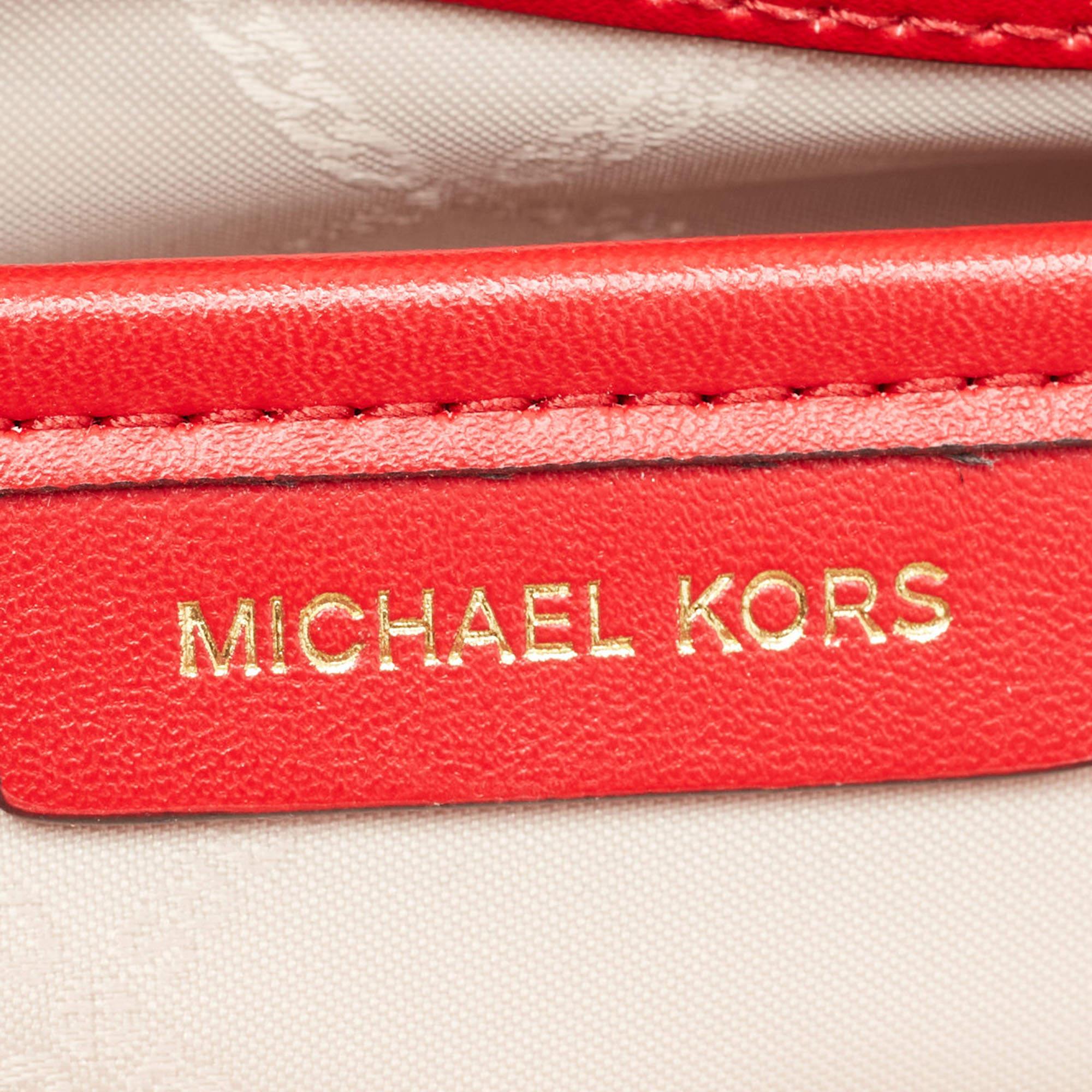 Michael Kors Red Leather Large Jet Set Crossbody Bag For Sale at 1stDibs