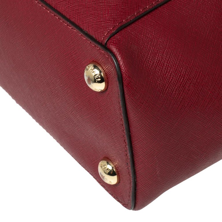 MICHAEL Michael Kors Red Leather Medium Jet Set Top Zip Tote For Sale ...