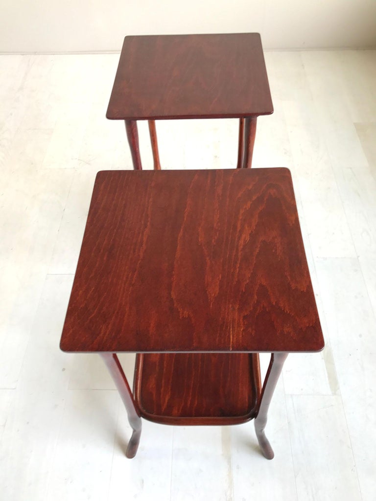 Michael Thonet, Pair of Servant Tables n ° 9136, Wien, 1910 at 1stDibs