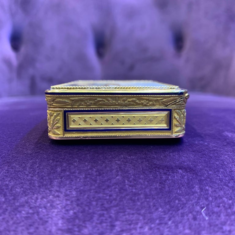 Micro Mosaic Gold Snuff Box For Sale at 1stDibs