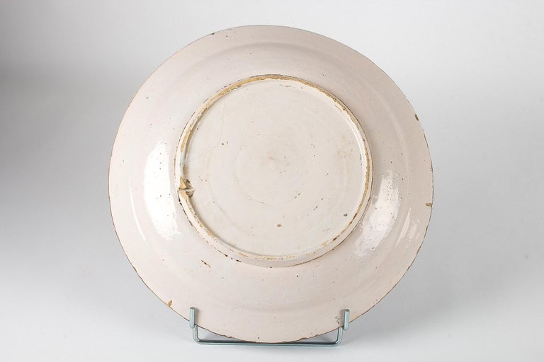 Mid-18th Century, Delft Faience Round Dish, circa 1750 For Sale at 1stDibs